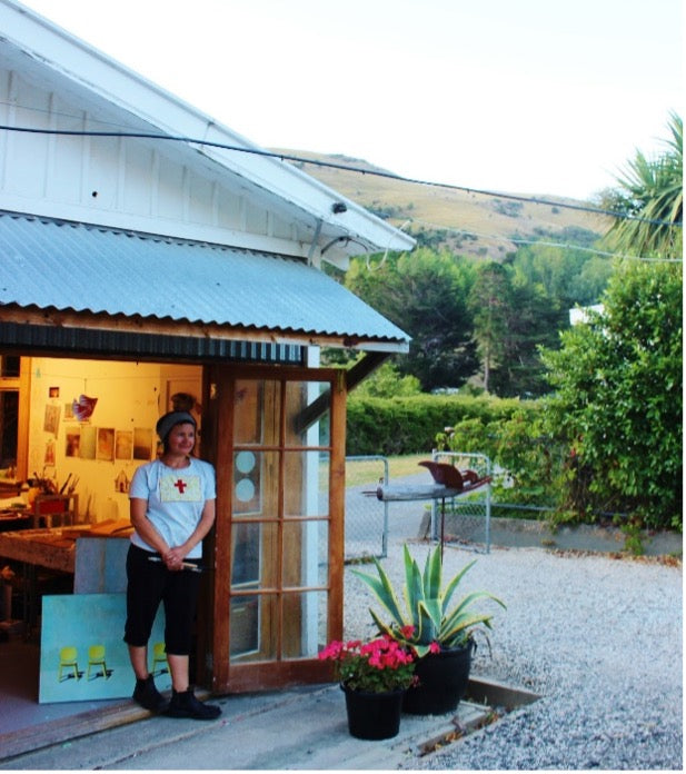 Deb Fuller NZ artist using oils & mixed media lives in banks peninsula ...